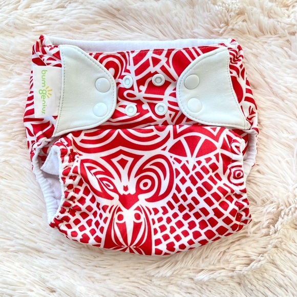 BumGenius | Accessories | Bumgenius Pocket Diaper Chelsea Perry Tiny Socialite Concrete Jungle ...